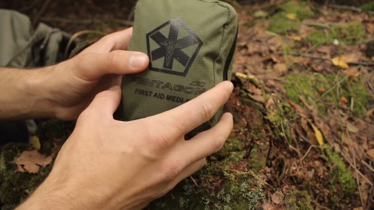 7 Essential Checklist for a Great Fishing Trip - Fishing Accessories