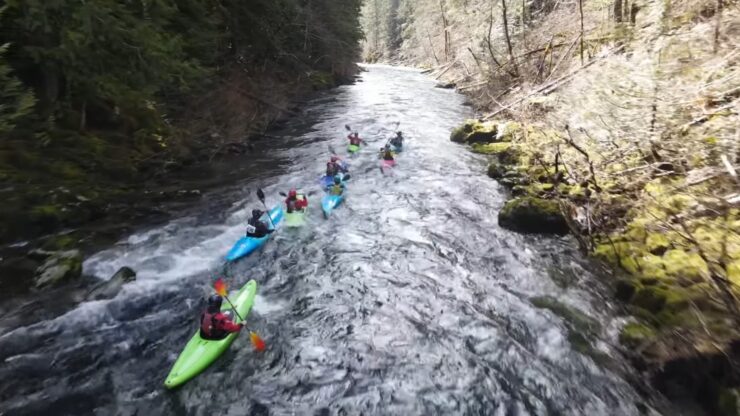 Canoe vs Kayak - Important Factors You Need to Know