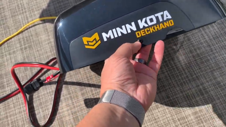 What are Minn Kota Deckhand 40 Problems?- Explained In Details!