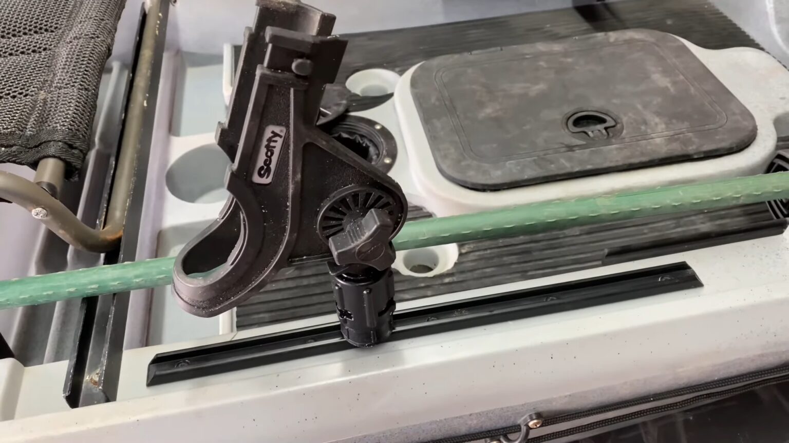 Ascend 12t Kayak Review 2024 - Is It a Good Choice?