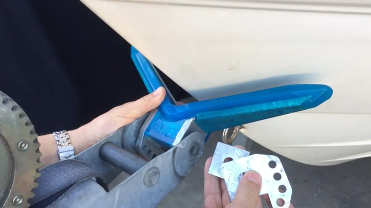 Boat Trailer Bow Stop Setup - Maximize Safety and Convenience