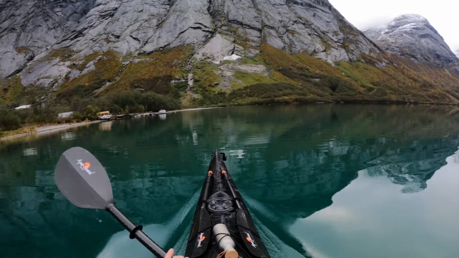 Health Benefits of Kayaking - How This Sport Can Improve Your Life