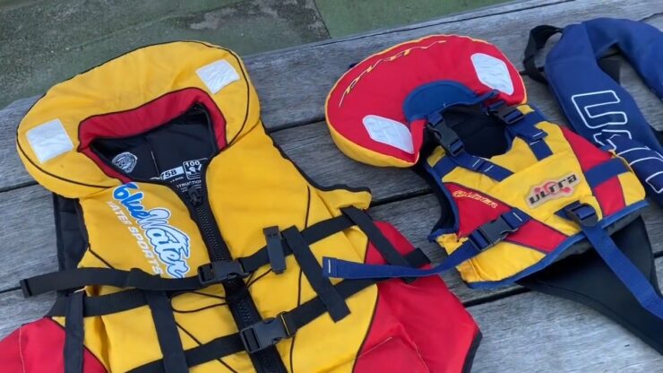 10 Best Whitewater PFD 2024 - Stay Safe on the Water