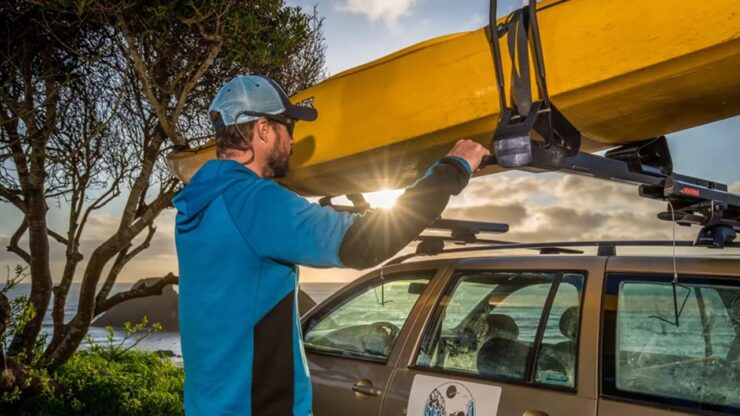How To Strap A Kayak To A Roof Rack - Safe and Secure Transportation ...